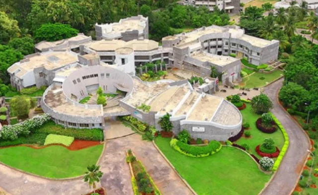 SDMIMD Mysore: PGDM Course Highlights, Scholarships and Fee Structure ...