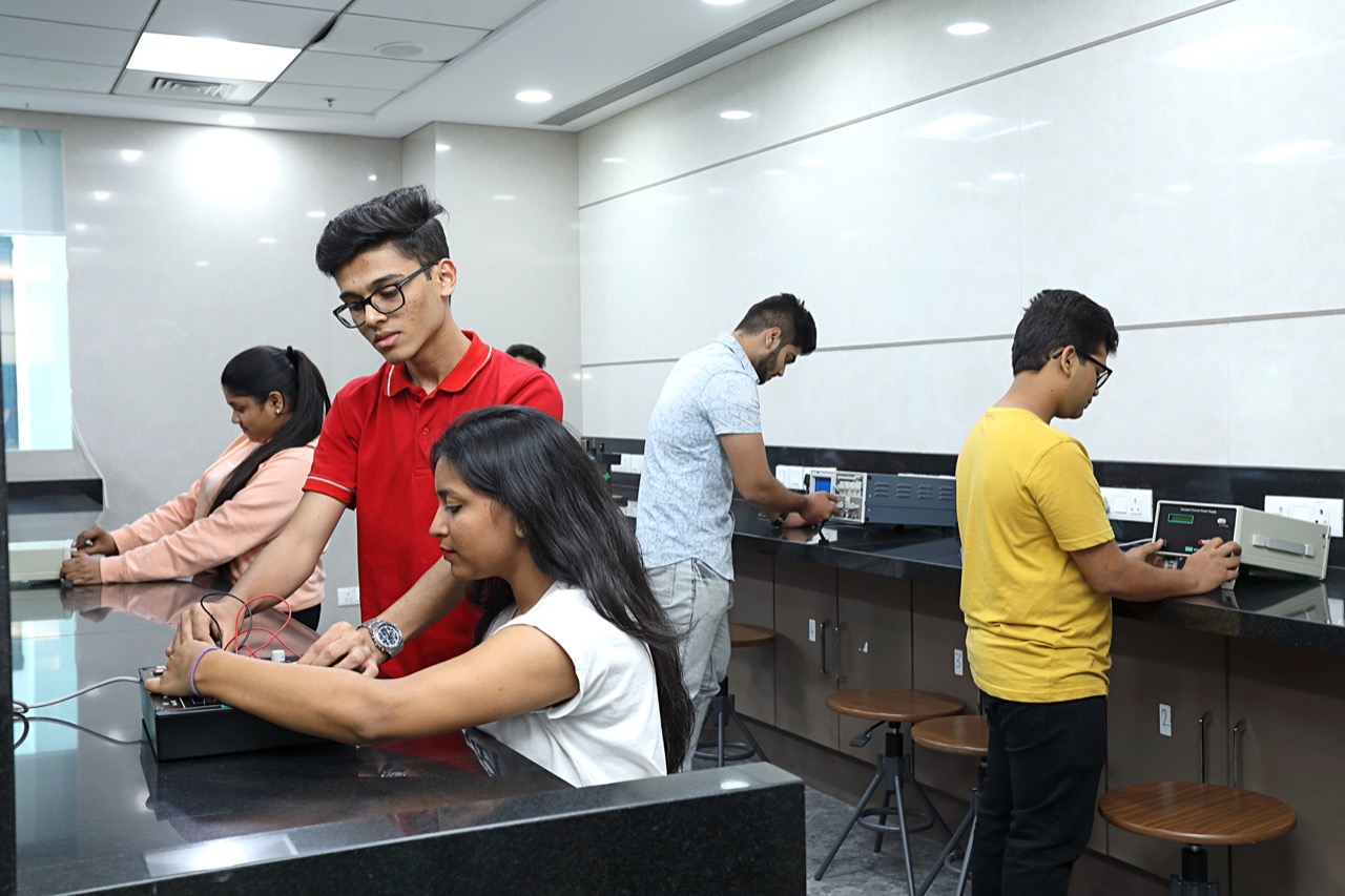 NMIMS Engineering: Powering The Future with New-Age Specialisations ...